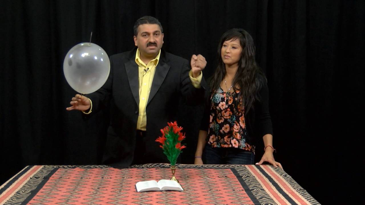 Gospel Magic Balloon Trick - YouTube