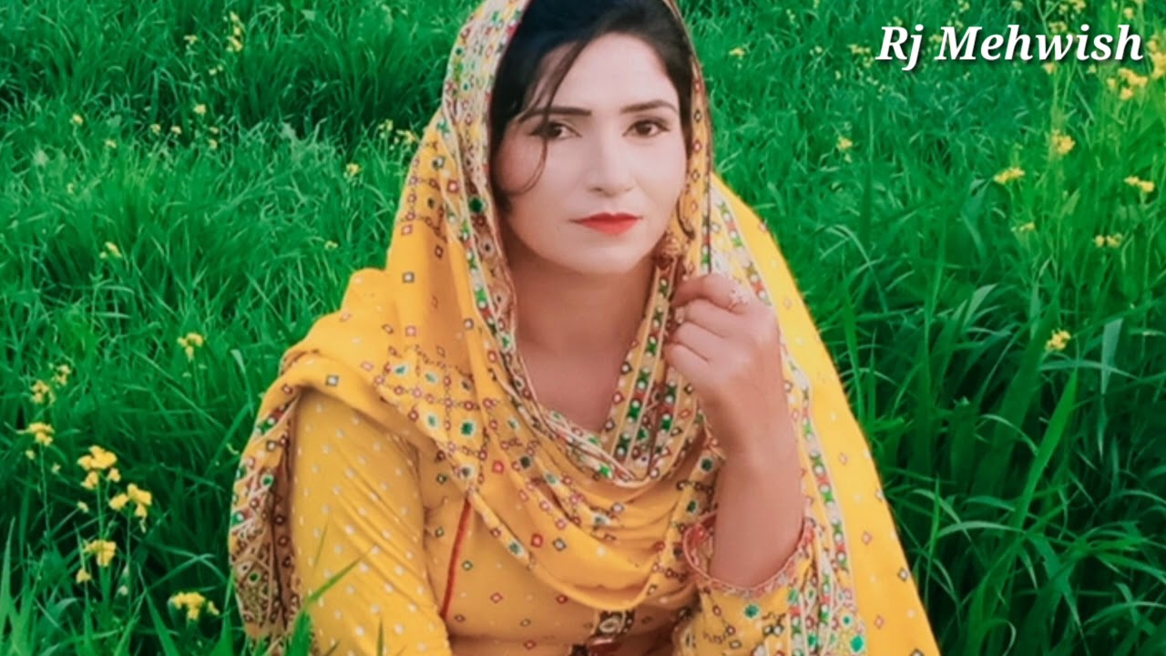 Rj Mehwish khan live - YouTube