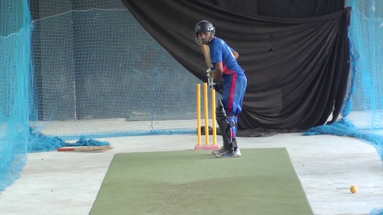 Lofted cover drive - YouTube