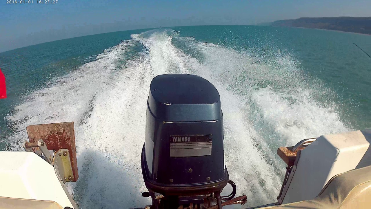 Test de mon Swift craft sabinal 80ch 2t yamaha 61km/h 04 2017 4k - YouTube