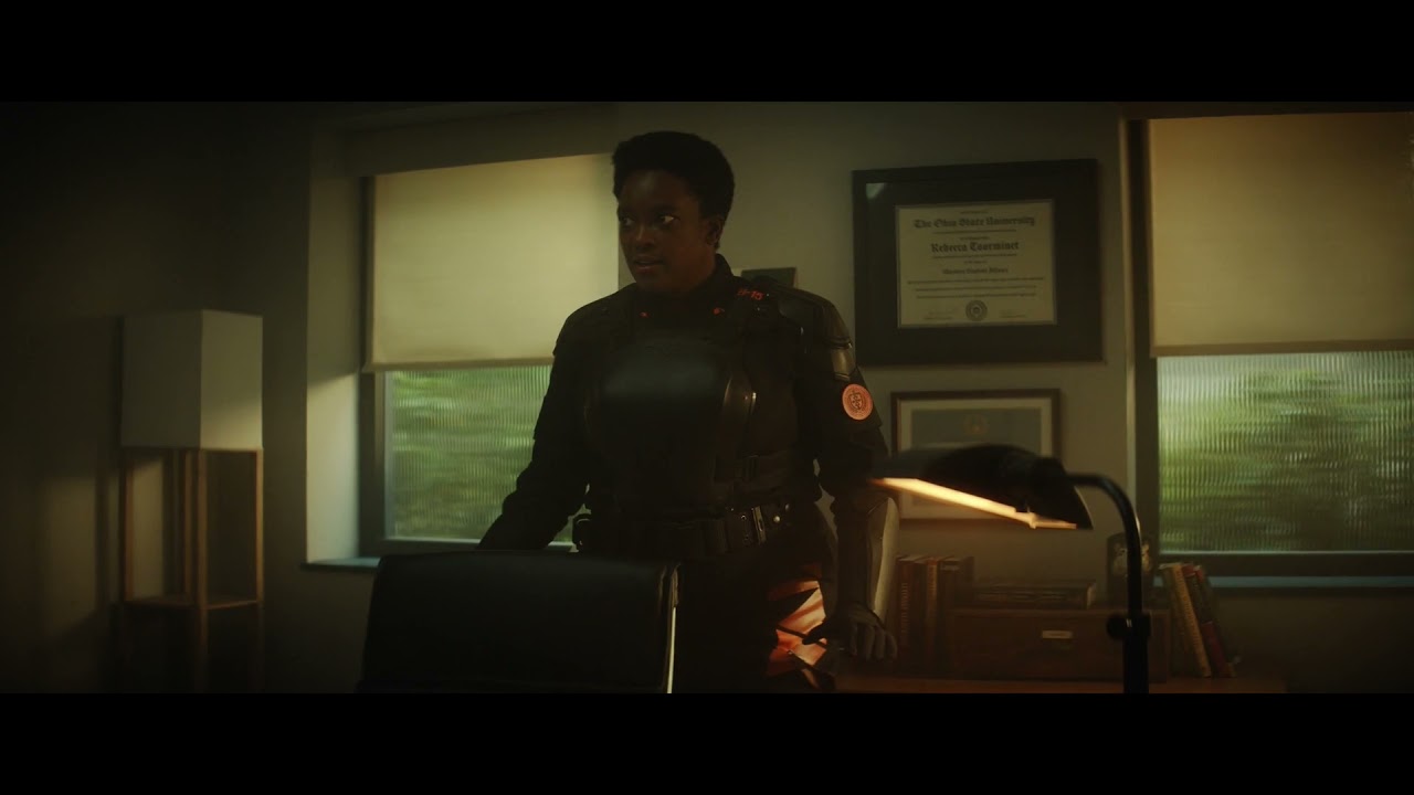 Hunter B-15 Shows Them Renslayer Is Just A Teacher | Marvel Studios ...