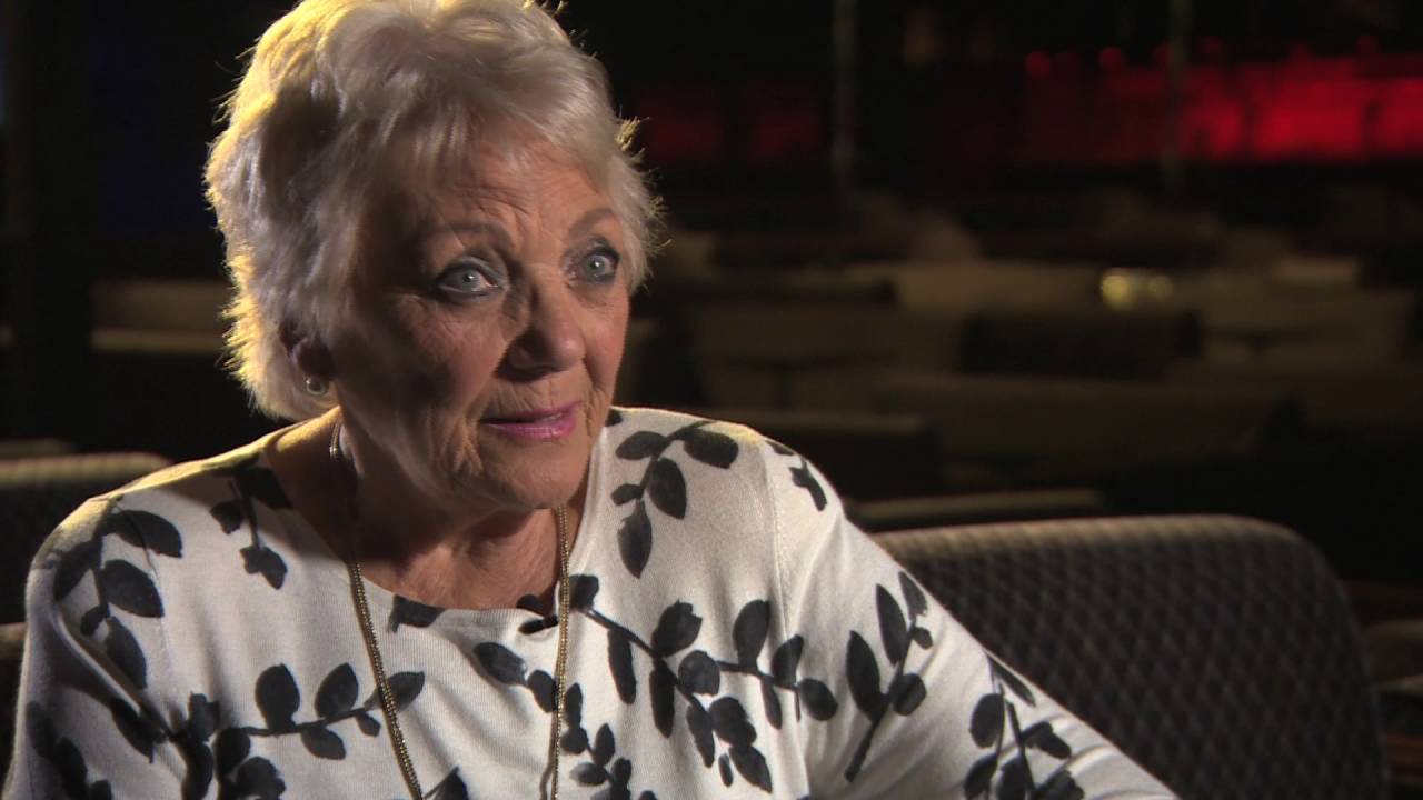 The Closing of Batley Frontier Club on BBC Look North August 2016 - YouTube