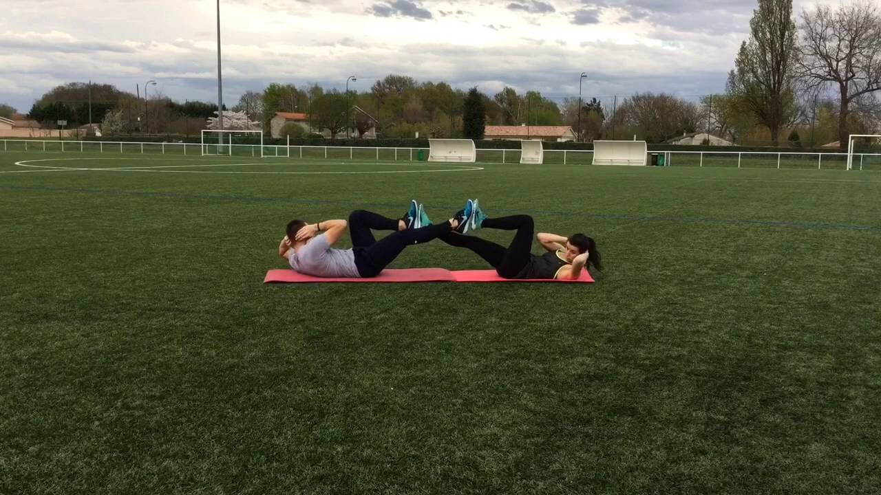 #TRAINING EN DUO #FITNESS COUPLE MOTIVATION - YouTube
