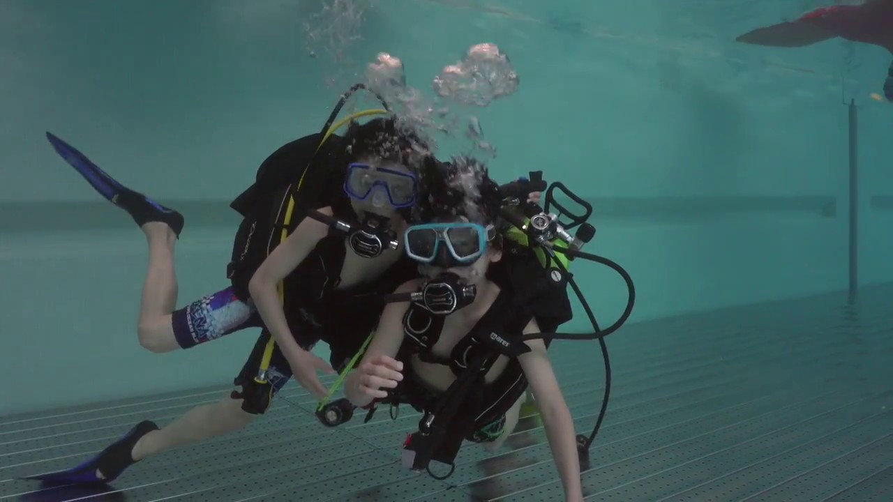 Scuba Viva - Trailer Schnuppertauchen im Hallenbad - YouTube