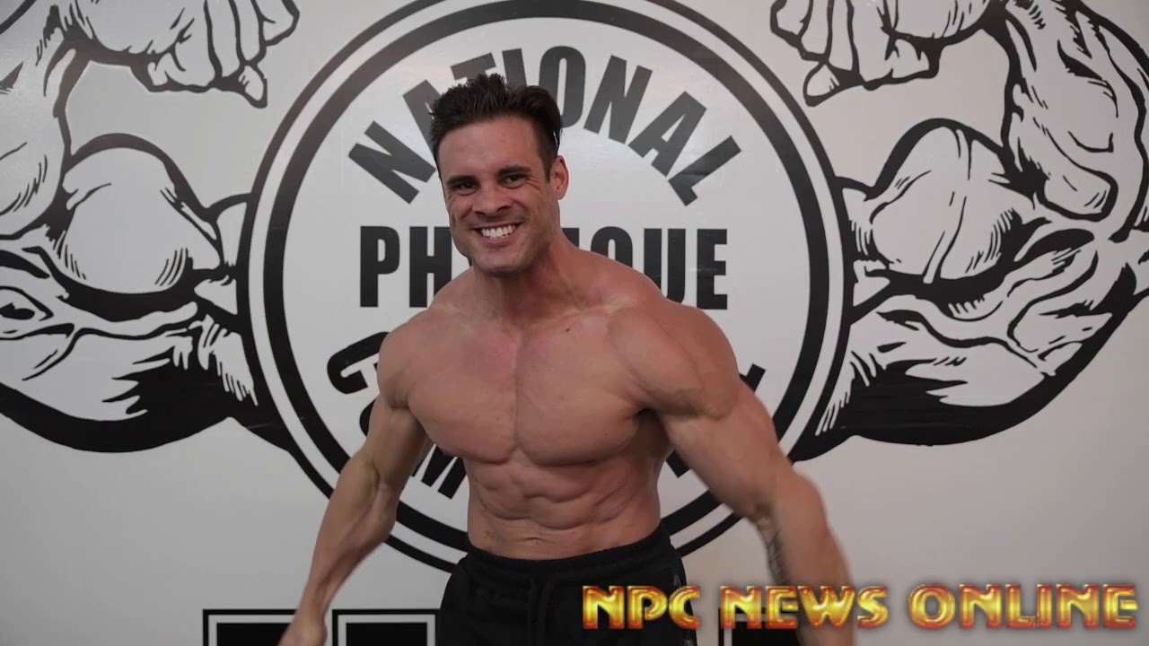 Posing Practice: IFBB Pro League Classic Physique Pro Logan Franklin ...