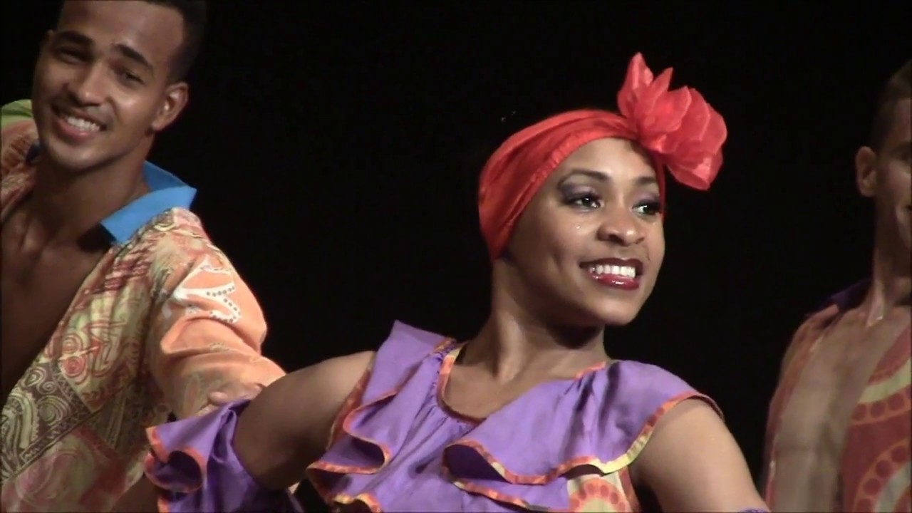 Cuba - Amazing - Festival Internazionale del Folklore - YouTube