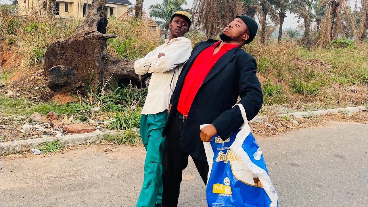 YOUR SISTER WEY NO GET NYASH 😅😂🙅‍♂️🙆‍♂️ #foryou #comedy #funny # ...