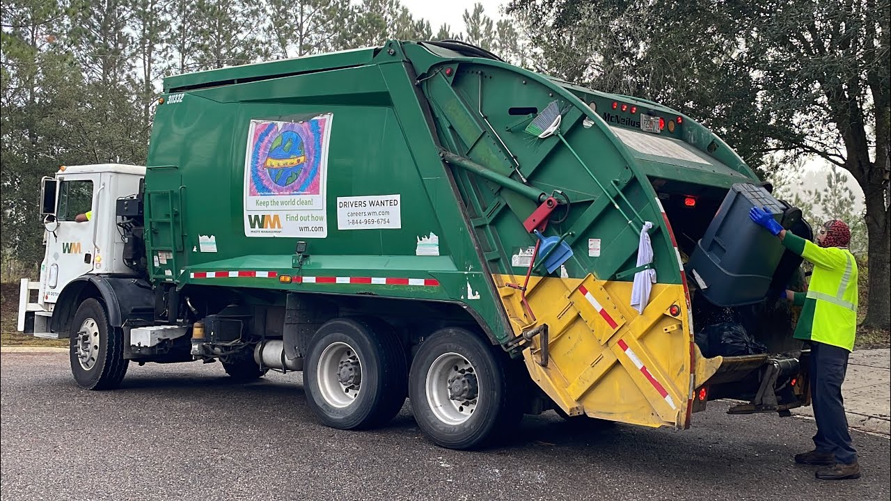 WM Mack MRU McNeilus Rear Loader Garbage Truck - YouTube