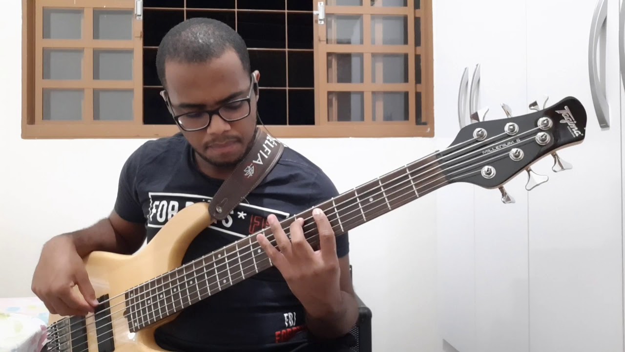 In Christ alone - Sharay Reed (Bass cover) - YouTube