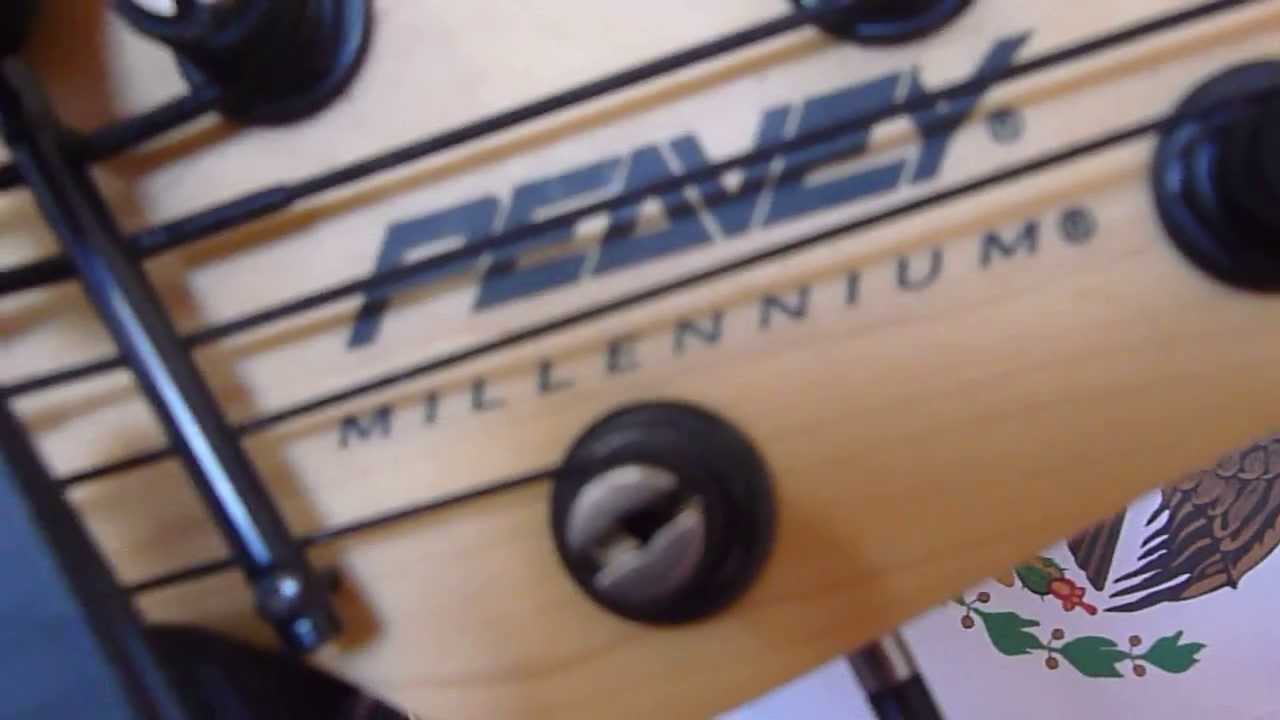 USA Peavey Millennium Plus 5 String Bass - YouTube