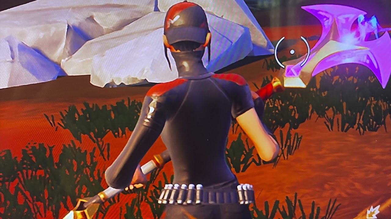 My New Scarlet Commander Skin In Fortnite - YouTube