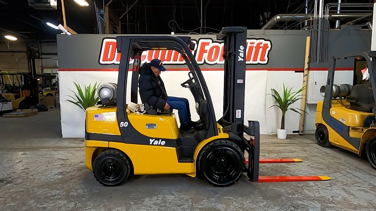 YALE GLP050VX 5,000 lb LP(Propane) #481J - Forklift for Sale - YouTube