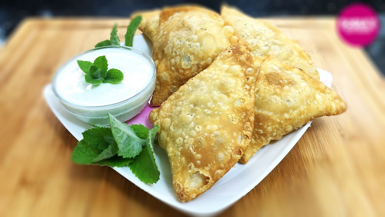 Tasty Crispy Spicy Potato Samosa Food Recipe | How To Make Samosa ...