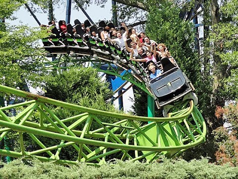 Riding The Mind Bender Roller Coaster in 360° VR Video! - YouTube