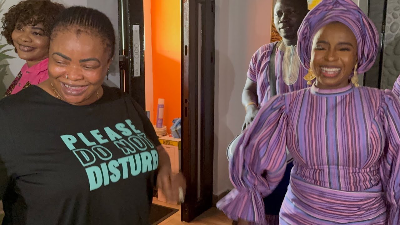 DAYO AMUSA DANCES WITH PORTABLE ALAGA AS SHE PREPARES FOR CHILD’S ...
