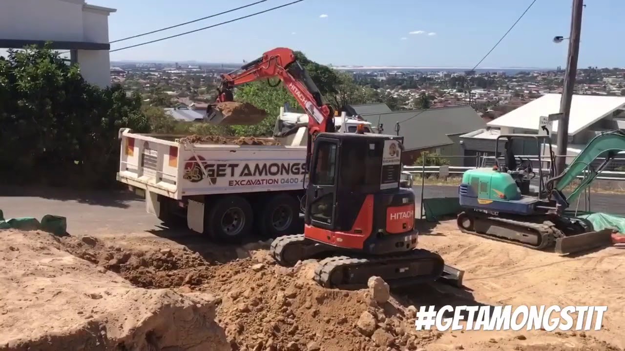 Waterfront Views with Hitachi 5t Exavator - YouTube