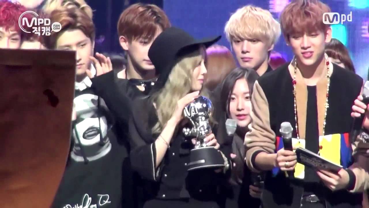[Taeyeon & Shinee Key] Congrats~ - YouTube