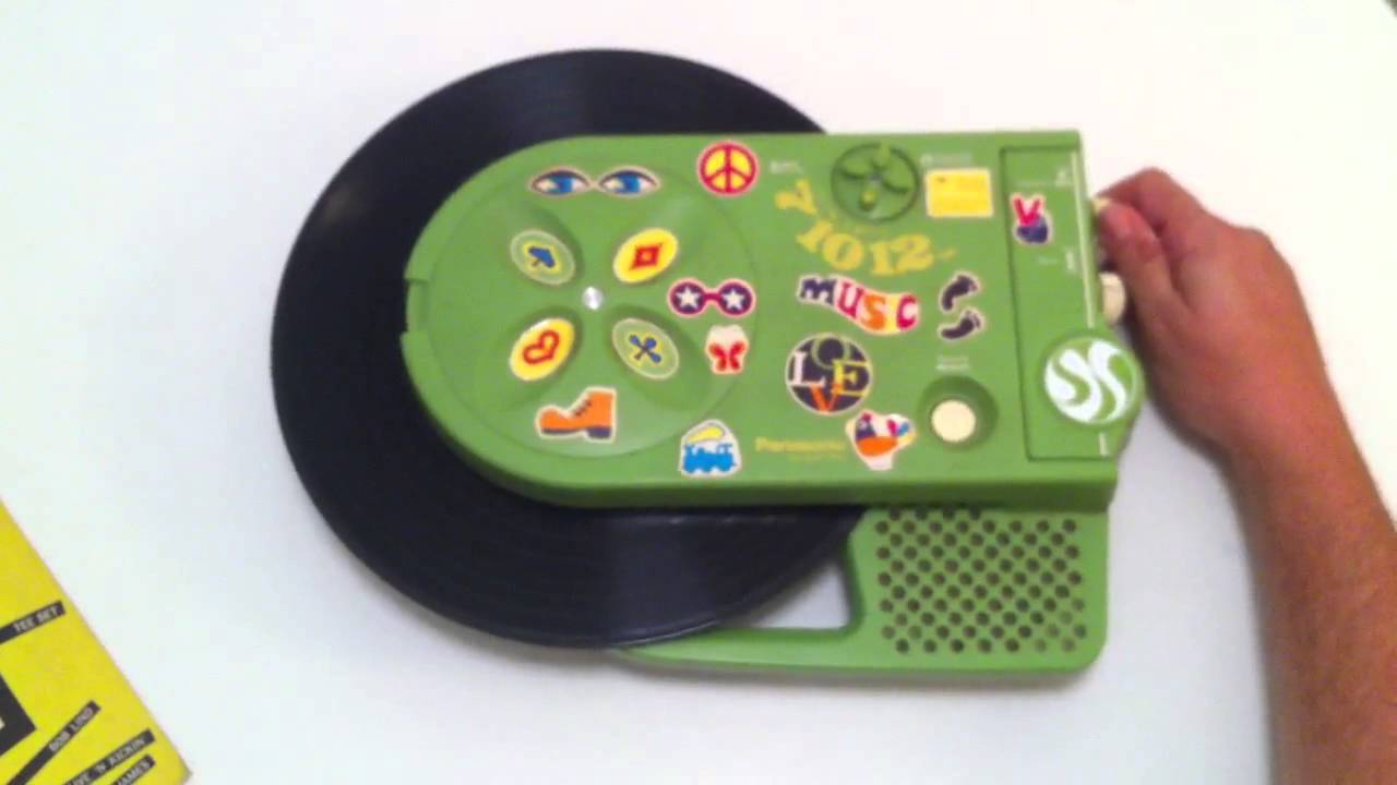Green FunnyGraph Panasonic SG-200 vintage record player Populuxe - YouTube