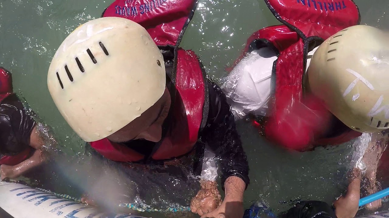 Rishikesh Rafting Accident || almost dead.. Rescue #riverrafting # ...