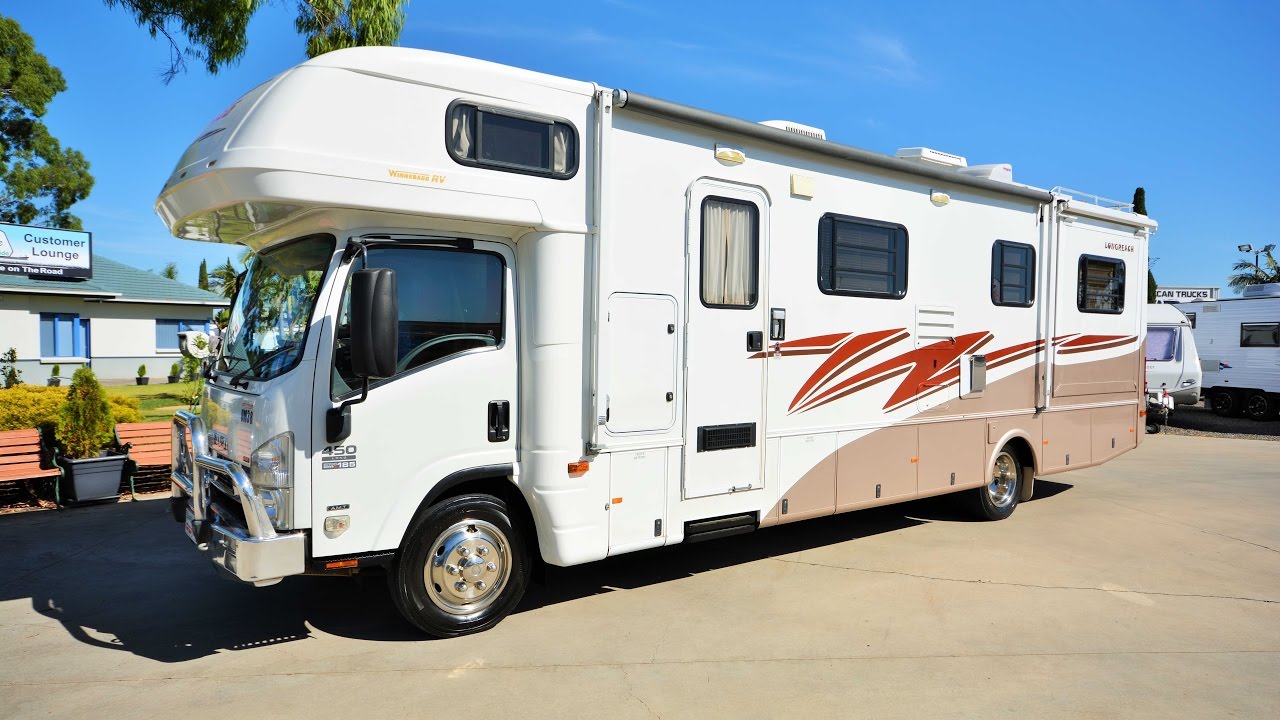 Winnebago Longreach Motorhome Walk Through #UM38 - YouTube