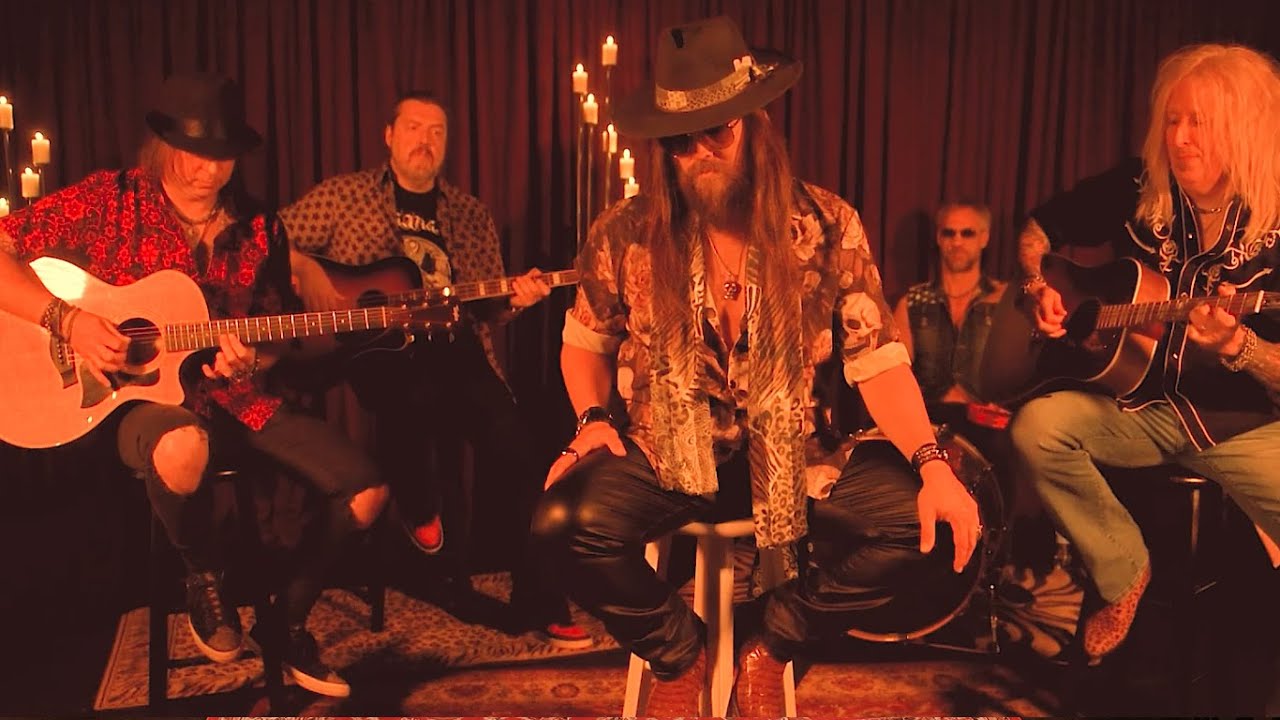 Stone Whiskey - "Tearin' Me Apart" (Official Music Video) - YouTube