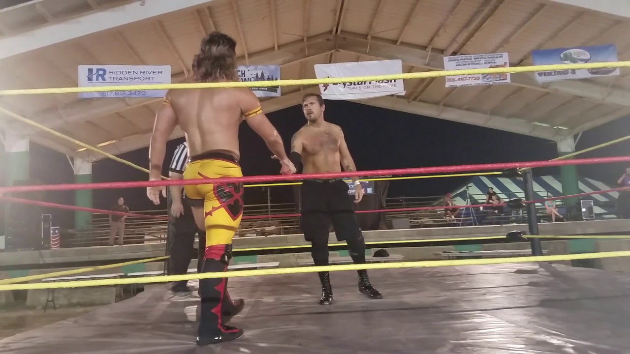 Blue Water wrestling - YouTube