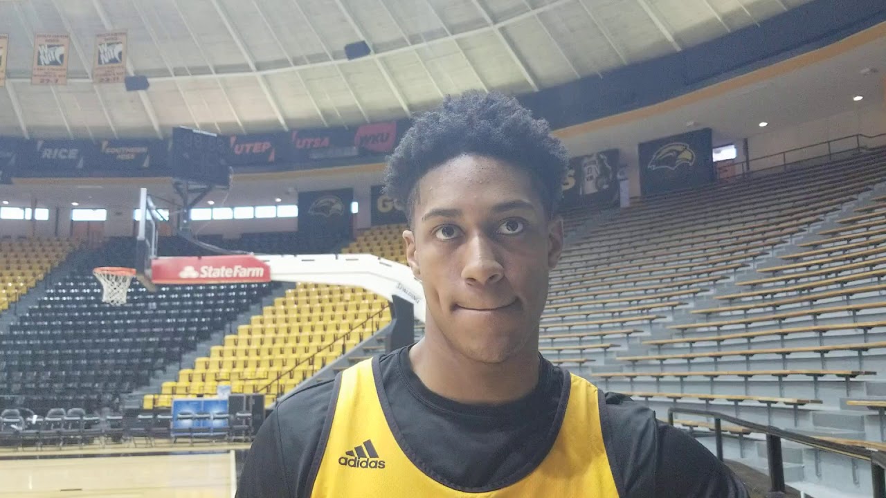 Gabe Watson Interview CUSA Bonus Play - YouTube