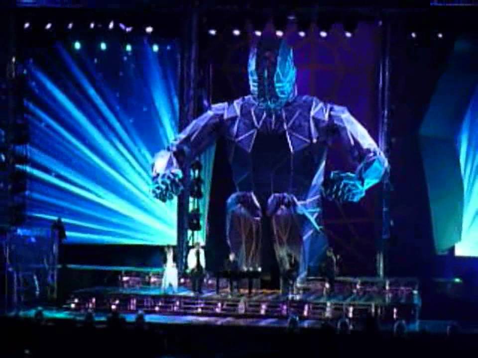 Take That & Robbie Williams - BACK FOR GOOD. Take That Progress Tour ...