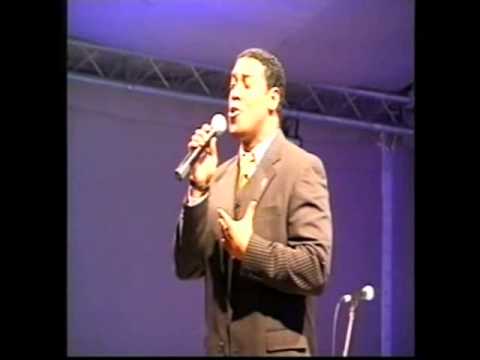 Roger Reyes ." M A D R I G A L " - YouTube