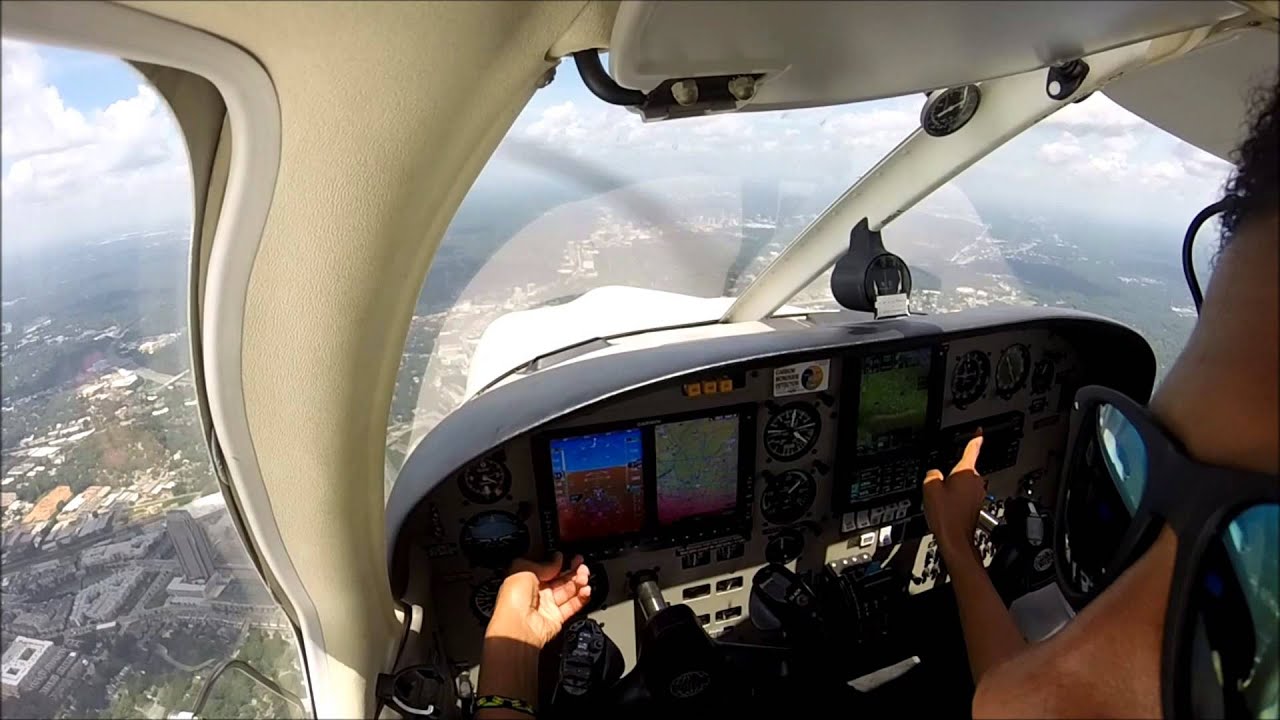 KFTY Visual Approach 26 - YouTube