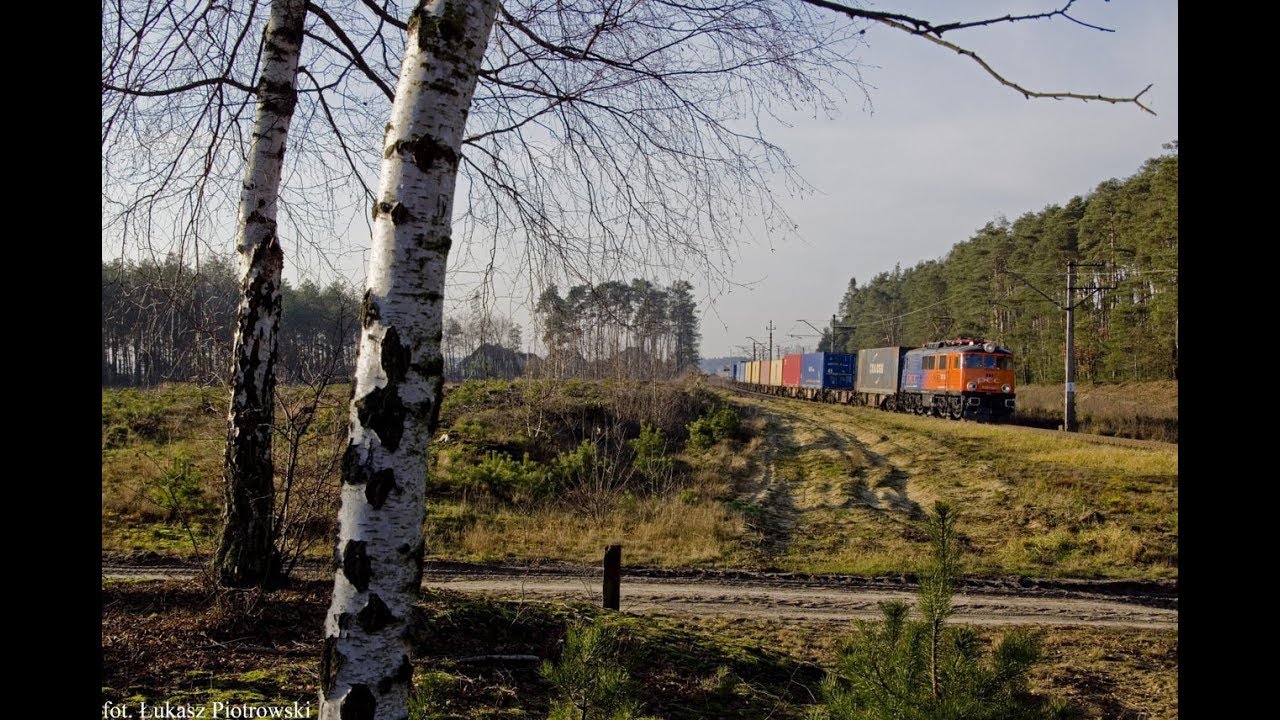 [PCC Intermodal] EU07-467 z kontenerami na linii 355 | Tarchały Wielkie ...