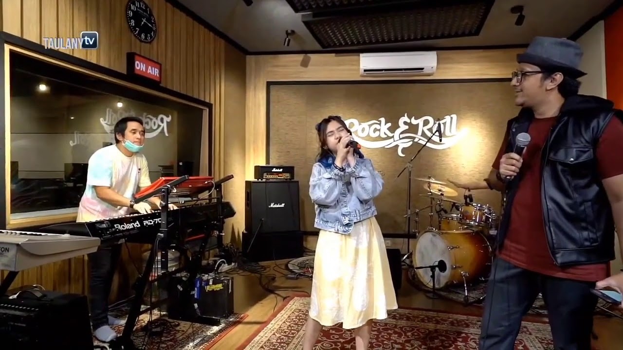 ZIVA MAGNOLYA - LIVE TAULANY TV - YouTube