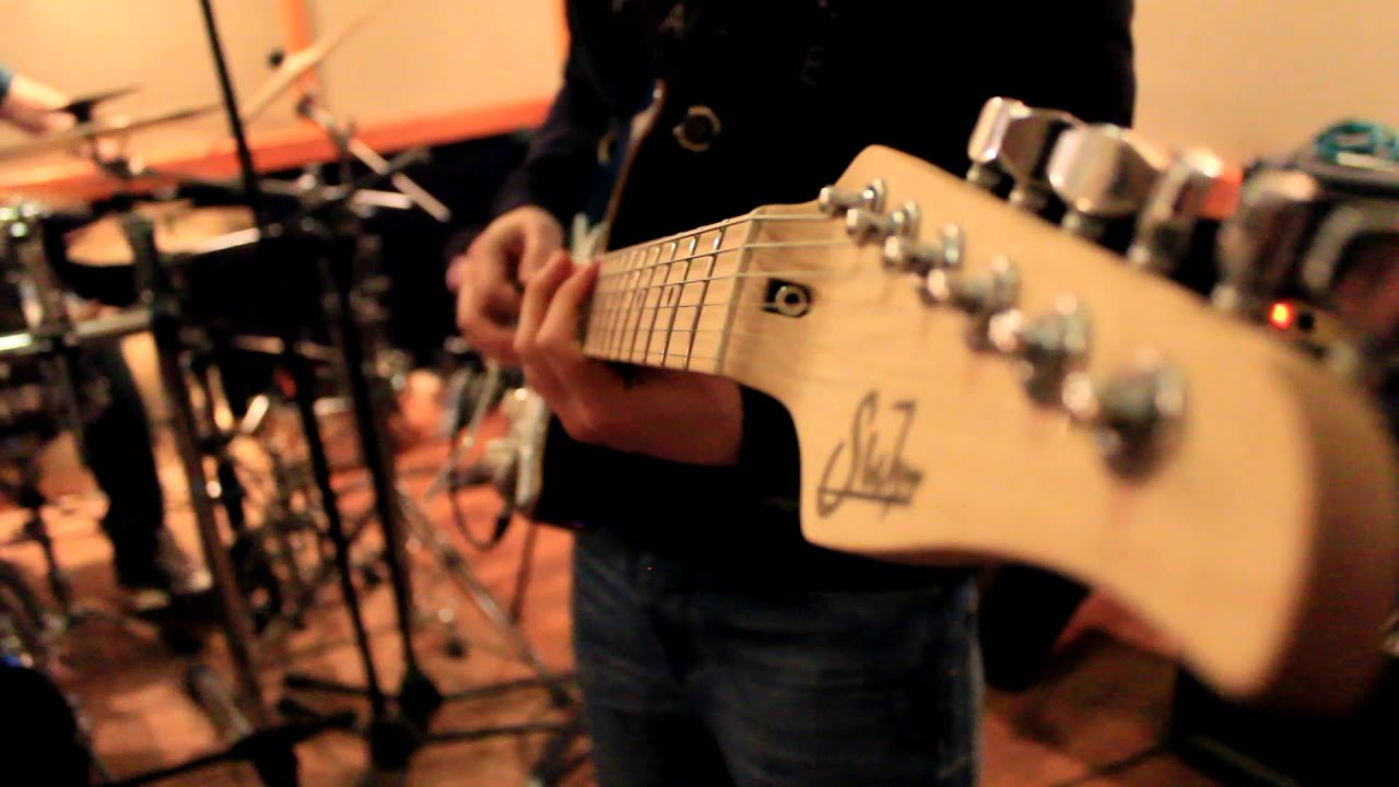 Vital Tech Tones - Crash Course (Studio Live cover) - YouTube