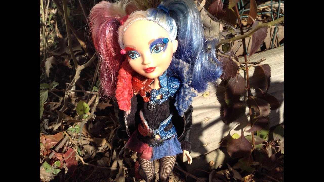 HARLEY QUINN CUSTOM DOLL REVIEW - YouTube