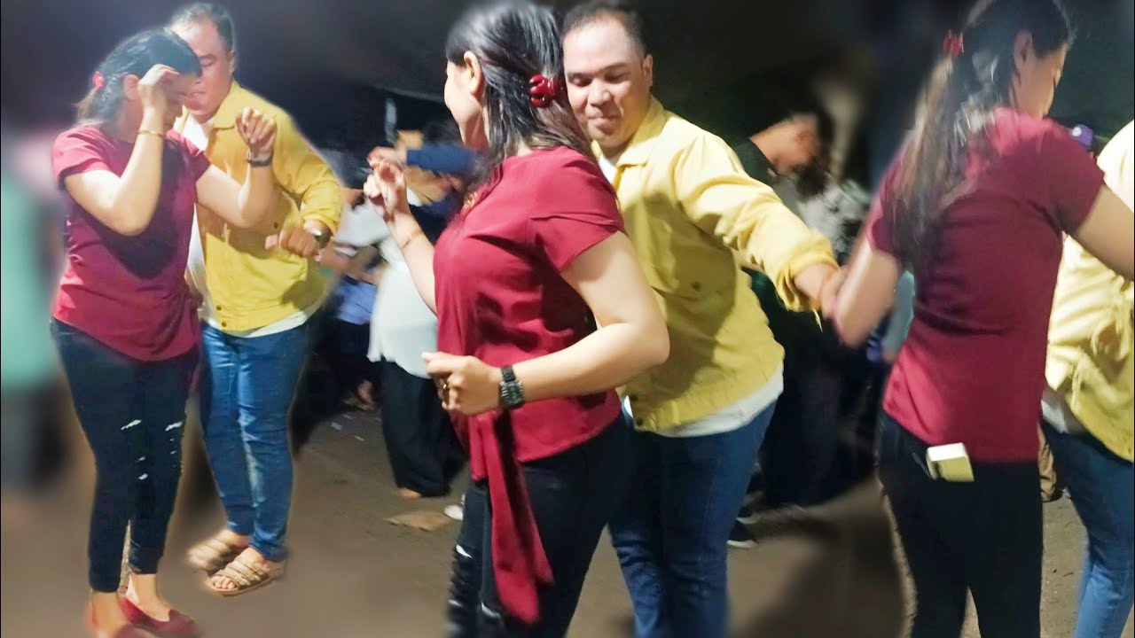 Goyang Mama Muda Cantik Bikin Suasana Joget Semakin Wow Banget Youtube
