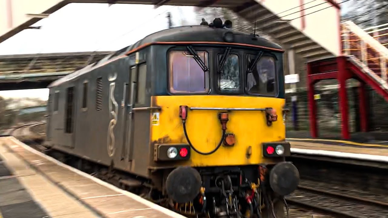 Trains at Cramlington 23/02/25 (including Caledonian sleeper class 73/9 ...