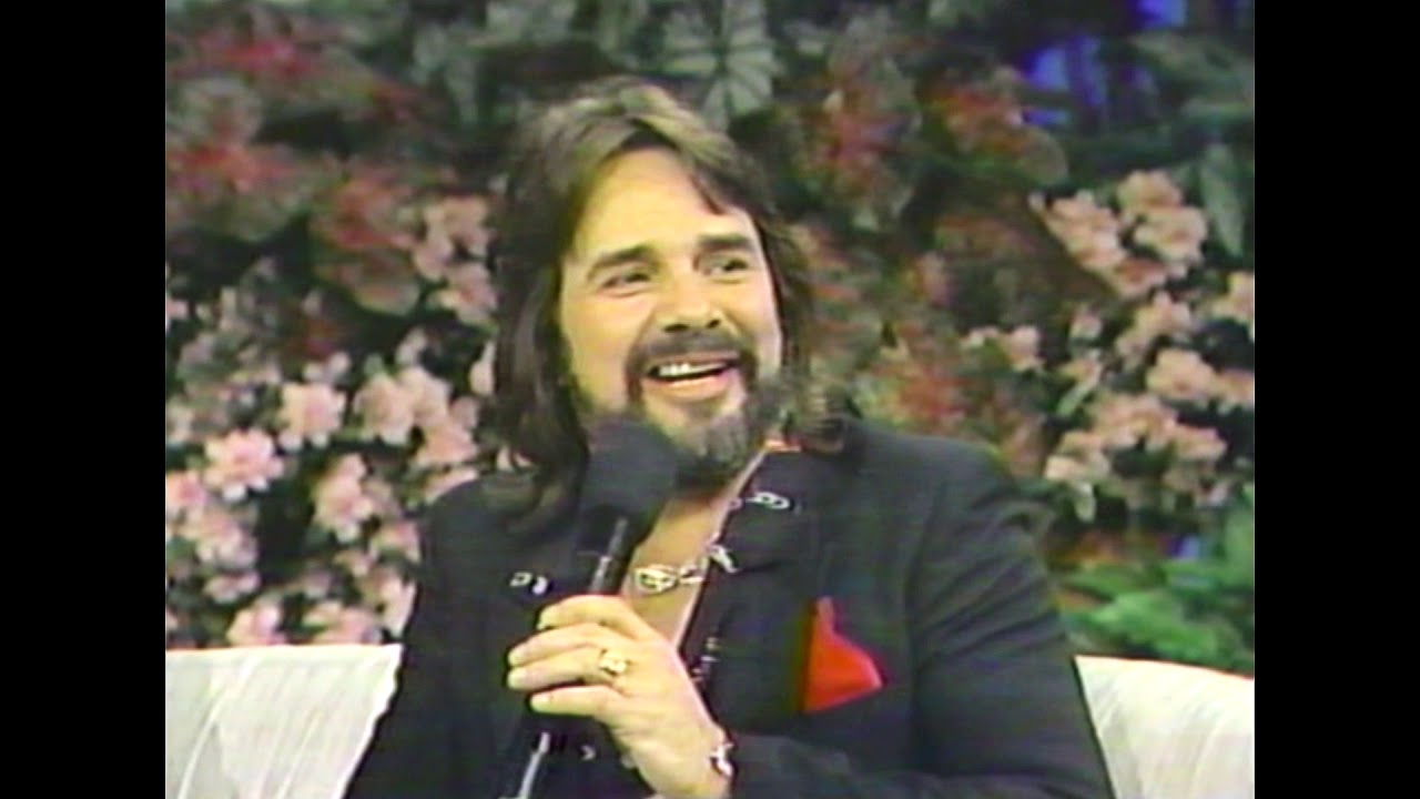 Bertie Higgins - "Casablanca" & "Miami Moon" on Nashville Now (1989 ...