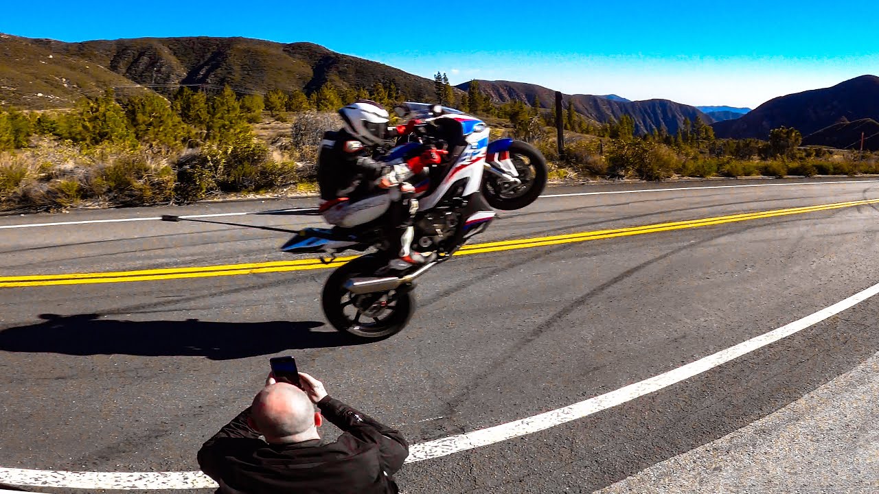 Wheelies with Friends 4k - YouTube