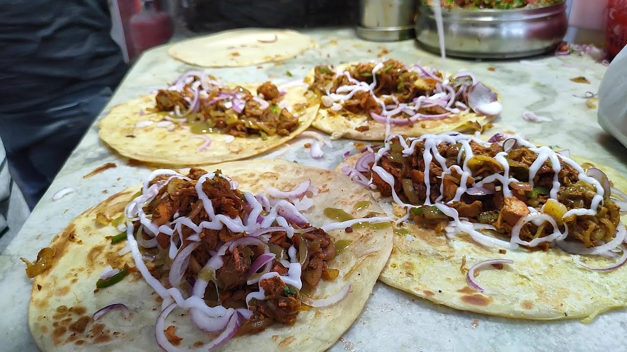 Double Egg Chicken Kathi Roll 🥚 Chicken Kathi Rolls 🍗 Kolkata Egg Kathi ...