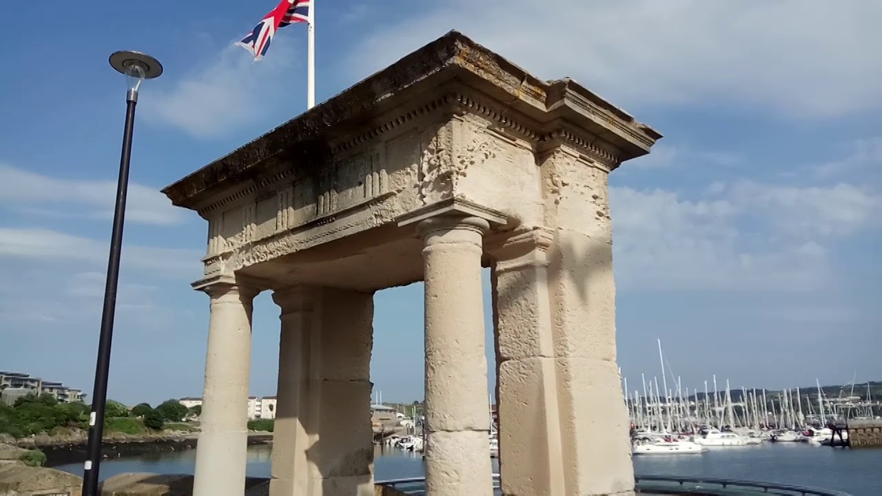 Mayflower Steps Memorial, Plymouth - YouTube