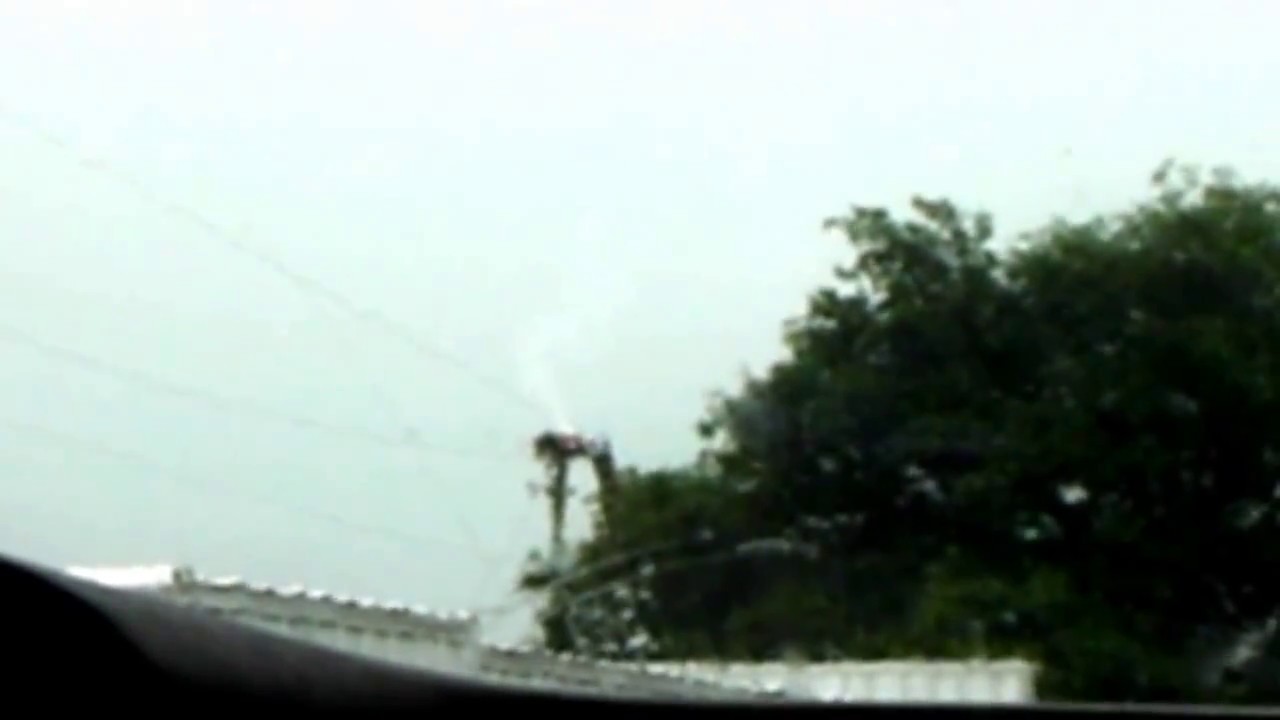 Power Line Transformer Explodes ! - YouTube