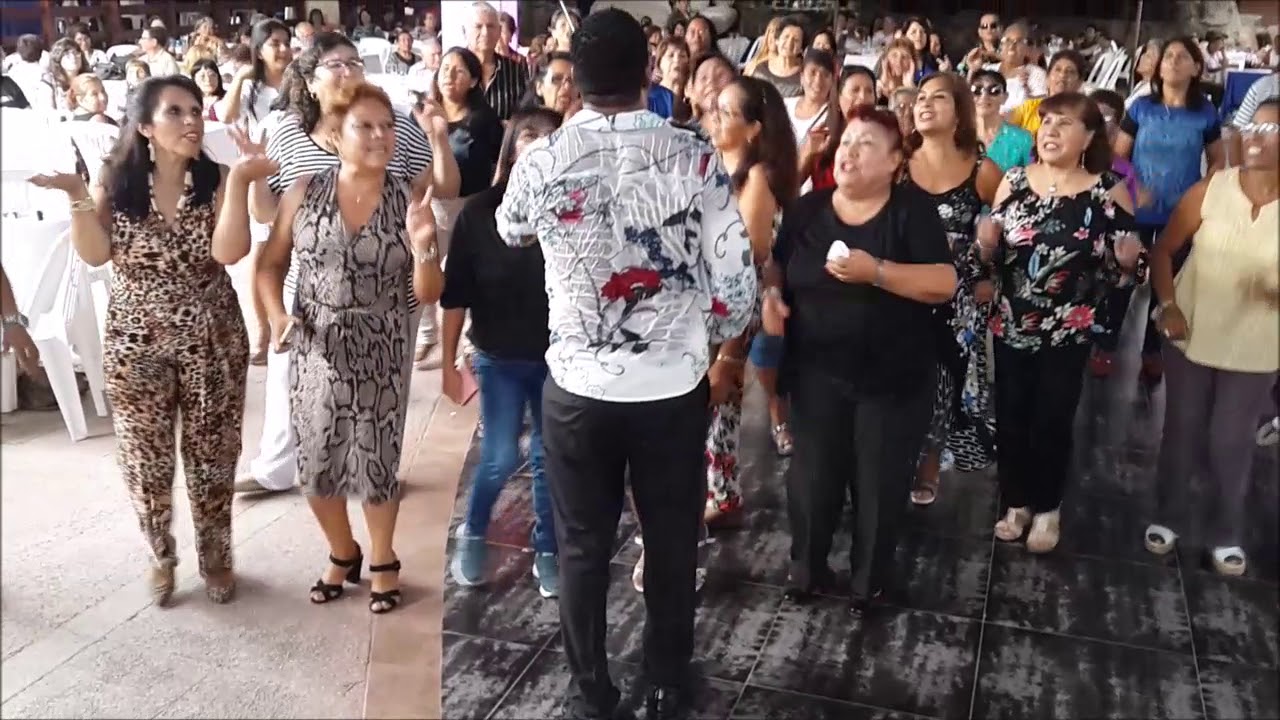 GUAJAJA - LA BURRITA AKIMICHU - YouTube