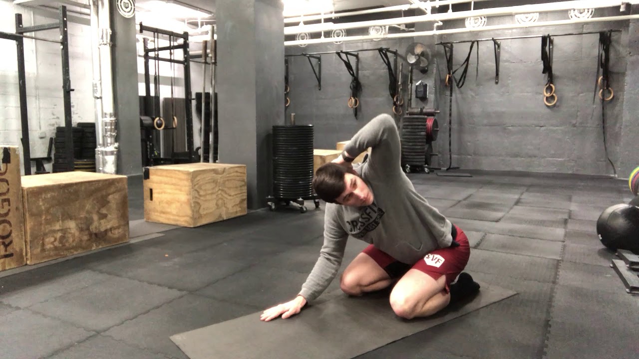 T/S Mobility: ROCK BACK QUADRUPED EXTENSION AND ROTATION - YouTube