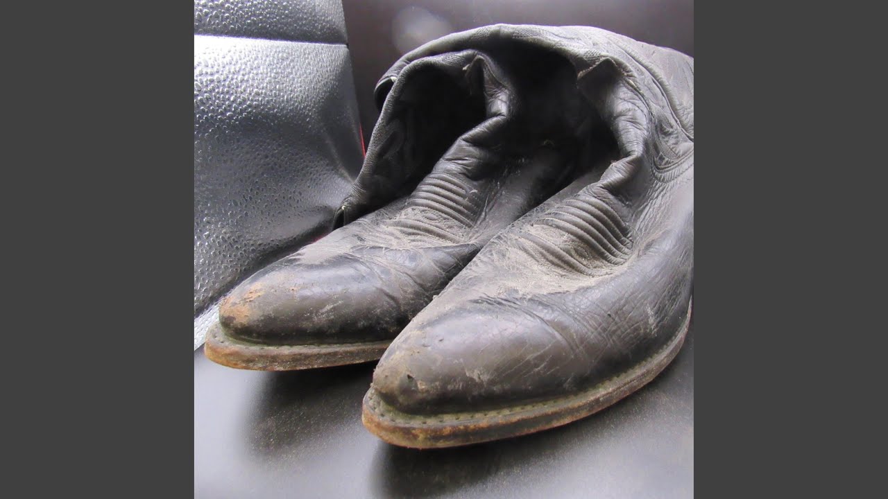 its a hard world im living thru - YouTube