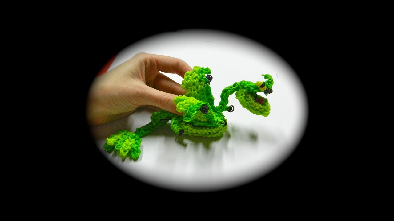 How to Loom Your Dragon (Scauldron Adult) - YouTube