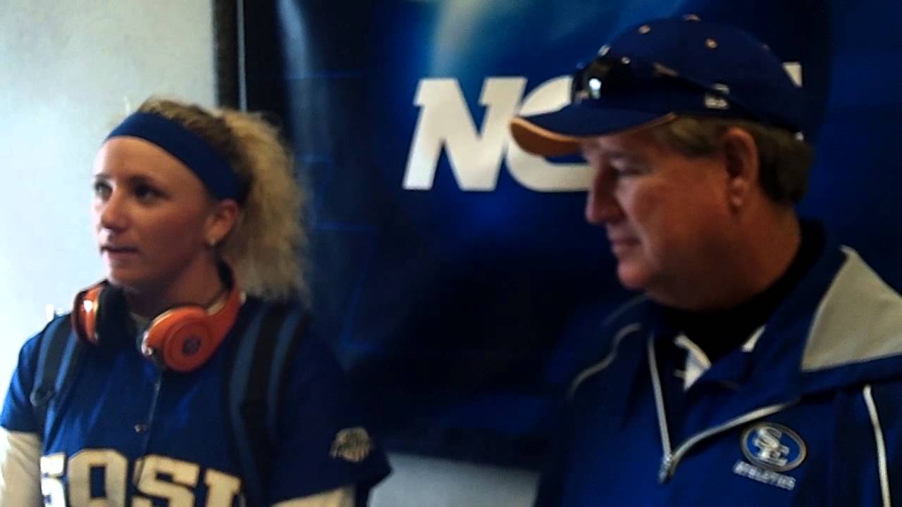 SOSU Head Coach Ron Faubion and SS Haley Strawn react after a win - YouTube