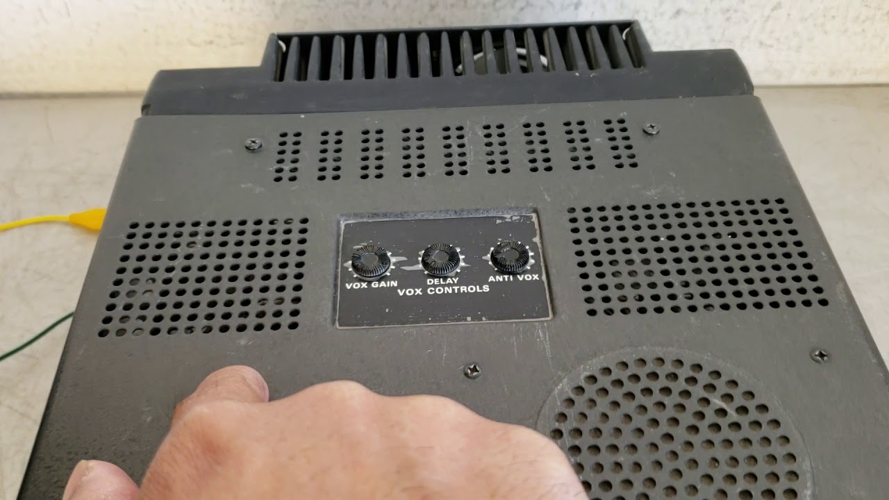 Kenwood TS-130S SSB Transceiver Ham Radio Working Demo - YouTube