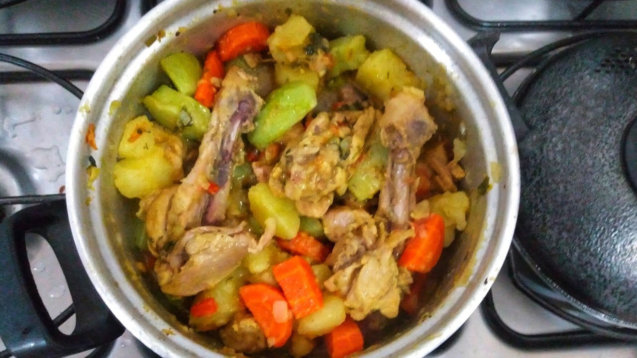 FRANGO COZIDO COM VERDURAS /leane santos - YouTube