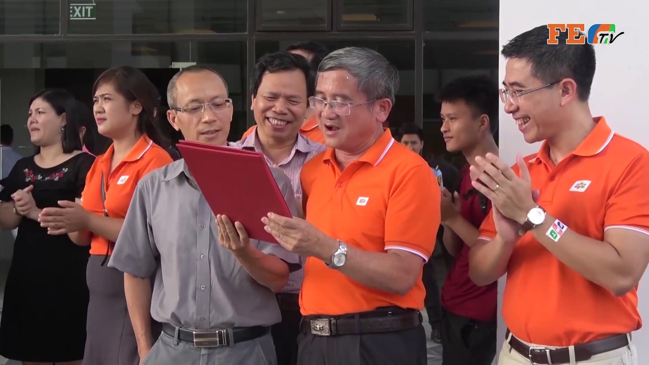 FETV 12 VĂN HÓA - Gặp TuấnVM - “chế sĩ” STICo của FPT Edu - YouTube