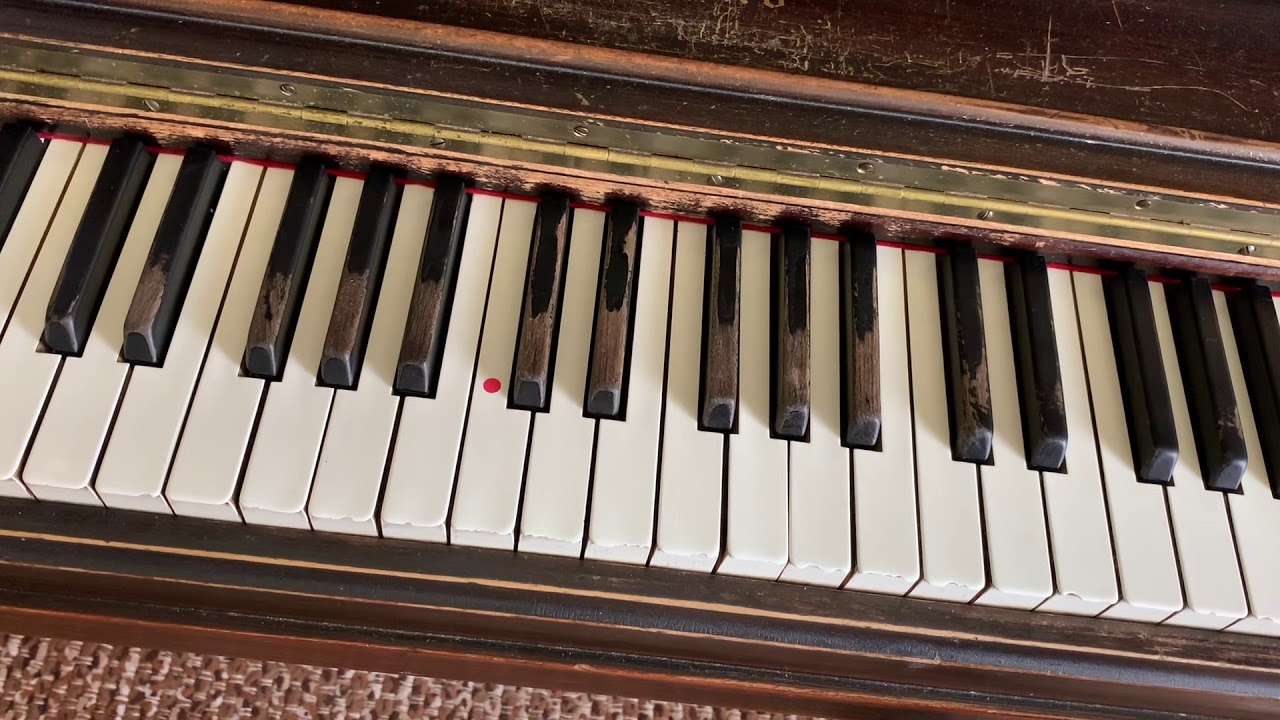 Beginners Warm Up: Inchworm Going UP and OCTAVE - YouTube